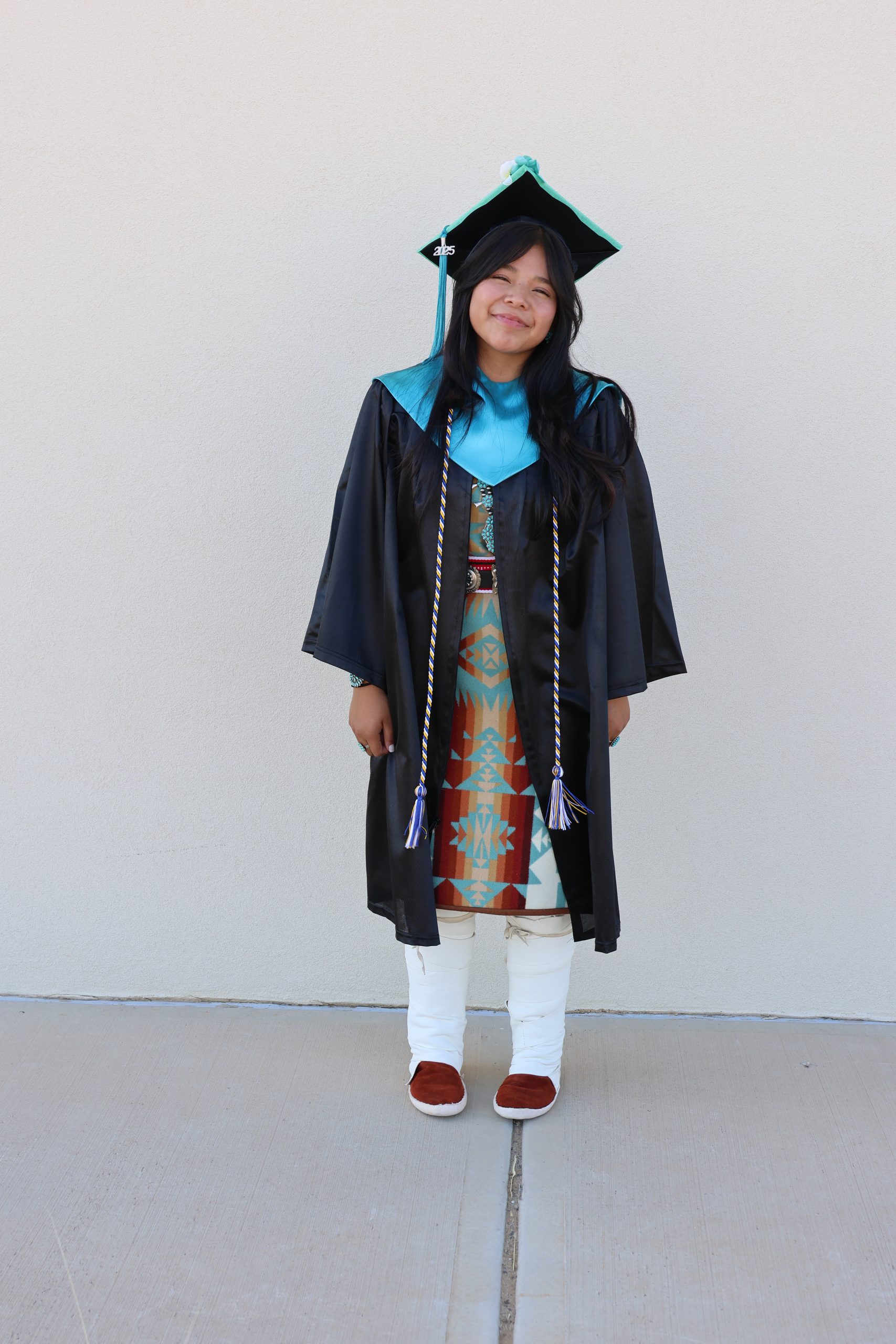 Tse’ Yi’ Gai High School – GMCS GRADUATIONS